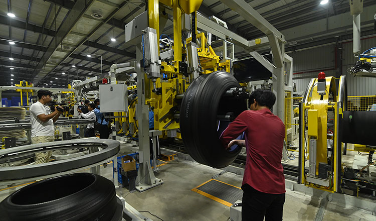 Cambodia shifts focus to high-tech industries amid strong economic ...